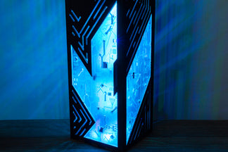 Circuit Board Lamp | CyberPunk Style LED Lamp – FavnCrafts