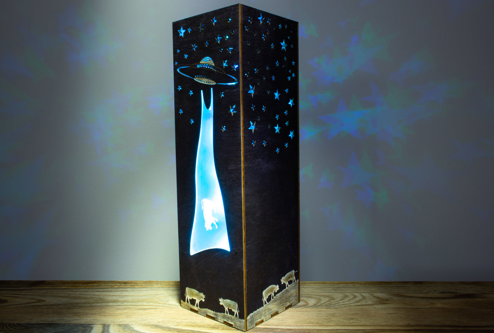 UFO Cow Abduction Lamp | Alien Abduction Scene – FavnCrafts